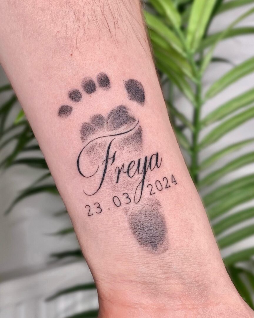 17+ Adorable Baby Tattoo Ideas to Celebrate Your Little One