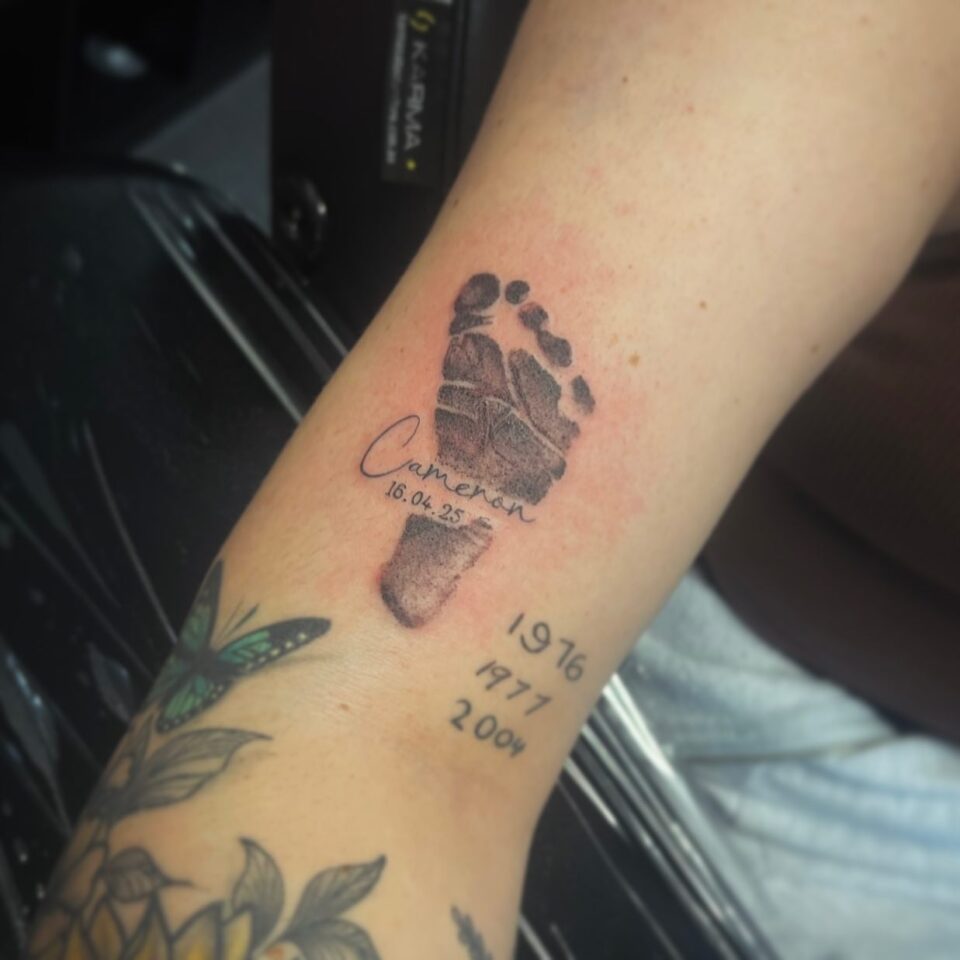 17+ Adorable Baby Tattoo Ideas to Celebrate Your Little One